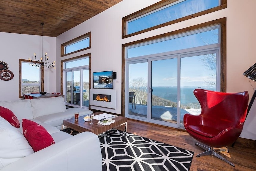 Hôtel à La Maison - L'horizon, Spa Et Fleuve - Quebec