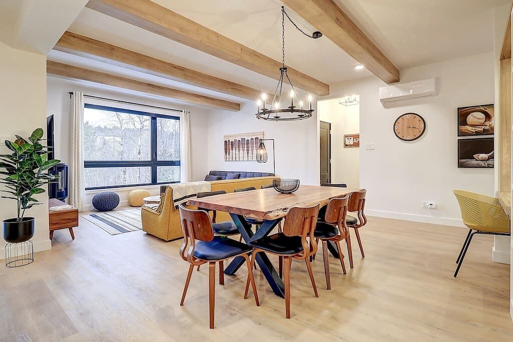 Hôtel à La Maison - Les 3 Sommets - Orford, QC