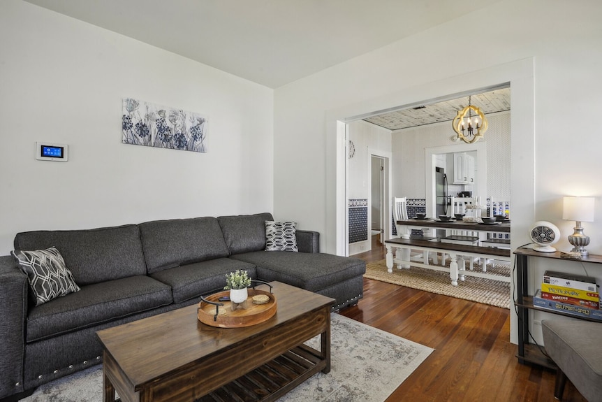 Gulfport 2br Beach Home, Sleeps 4 - Island View Casino Resort