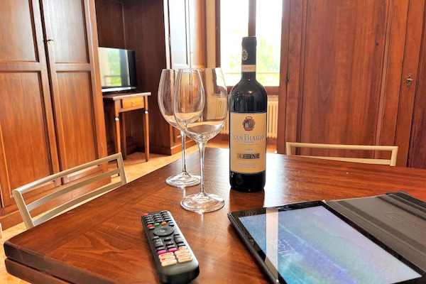 Estúdio Clássico | Sala de estar | Smart TV, Netflix, serviços de streaming