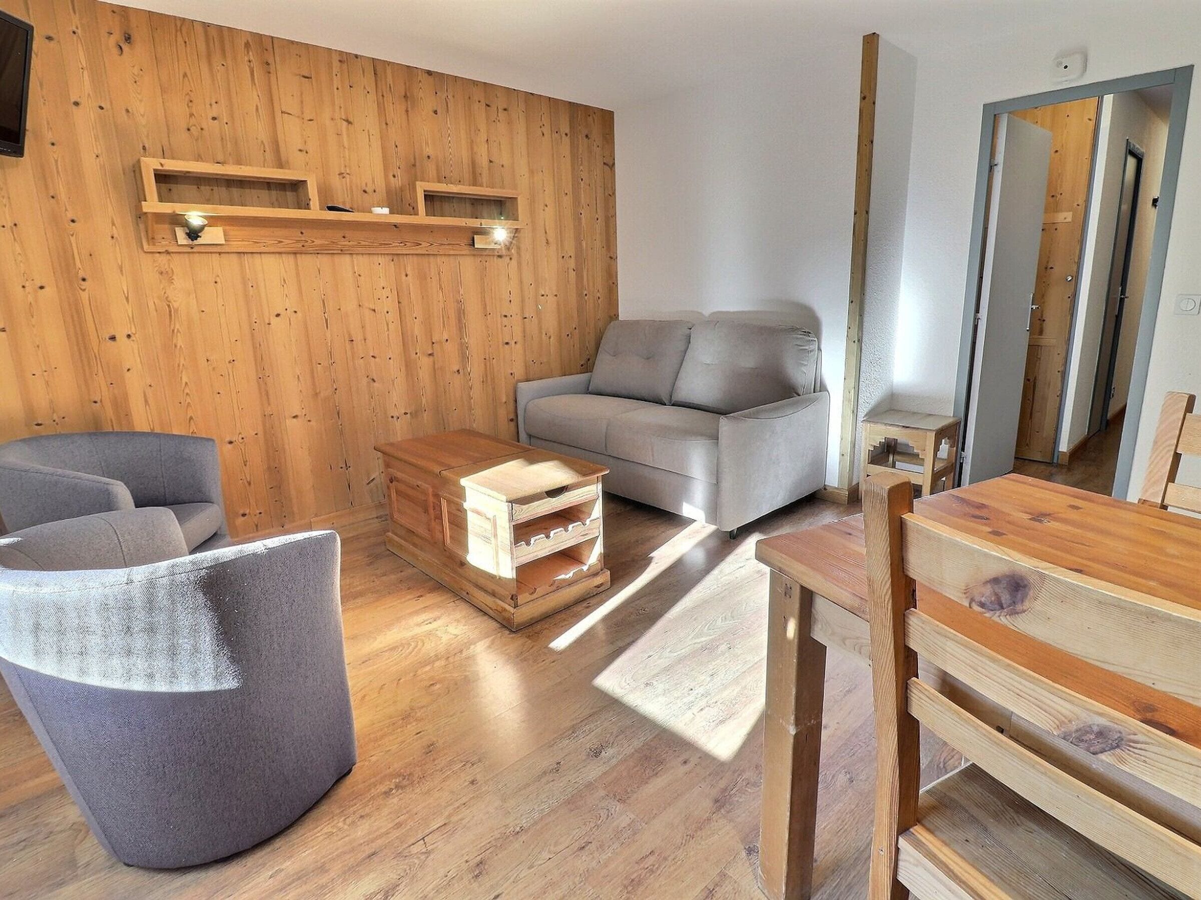Comfortable 2 Rooms, Ski-in, Near Shops - Courchevel