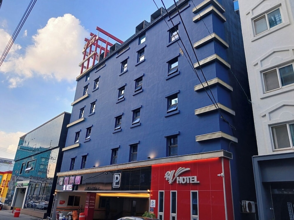 Mokpo Well Hotel - Mokpo