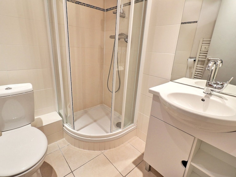 Cozy 2-room, Ski-in/ski-out, Near Shops - Courchevel