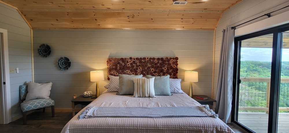 All New Firefly Cottage in the Woods Overlooking Red River Gorge ...