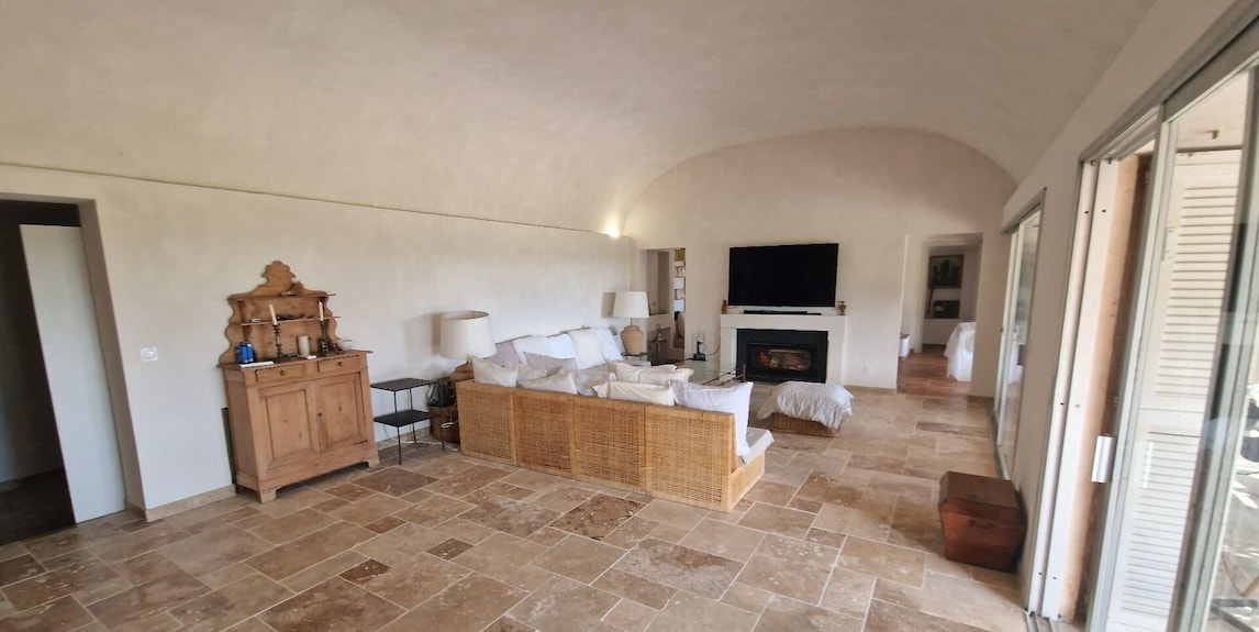 Propriété Au Calme Avec Très Belle Vue Sur Saint Tropez - Sainte-Maxime