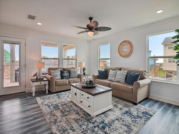 Birds Of Paradise By Ryson Vacation Rentals - Surfside Beach, TX