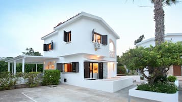 Villa | 3 quartos