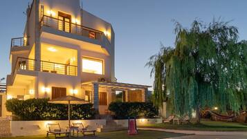 Villa | 4 quartos, quartos insonorizados