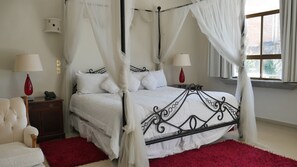 Quarto Lua de Mel | Secretária, quartos insonorizados, Wi-fi grátis 