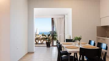 Casa | 6 quartos, quartos à prova de som