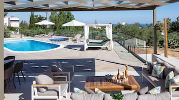 Casa | 6 quartos, quartos à prova de som