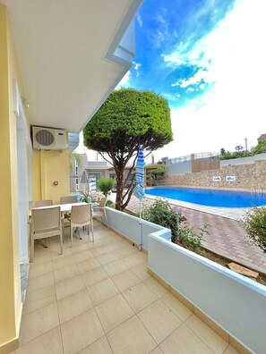 Apartamento Comfort | Vista da varanda