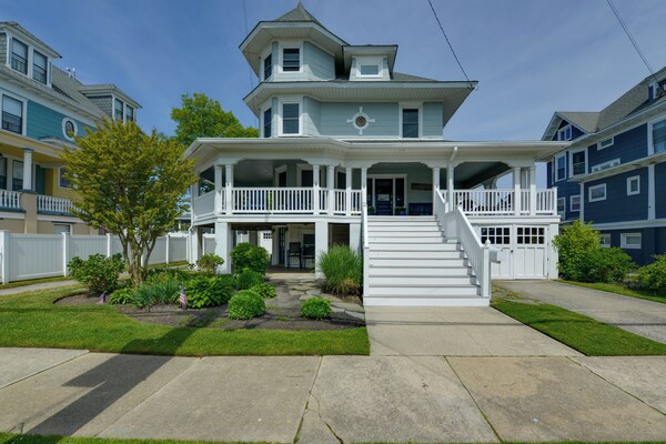 North Wildwood Home W/ Porch ~ 3 Blocks To Beach! - New Jersey