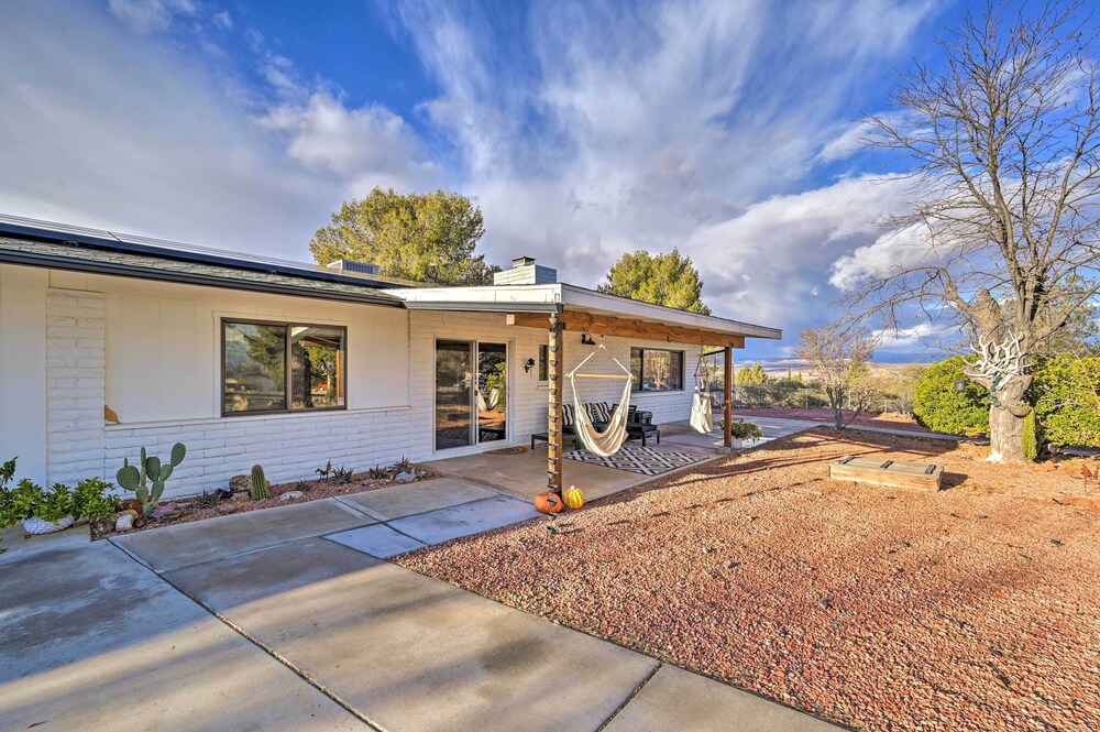 Pet-friendly Gem W/ Treehouse: 20 Mi To Sedona - Cottonwood, AZ