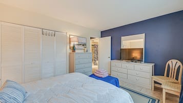 Apartamento (1 Bedroom) | 1 quarto, ferro/tábua de engomar, roupa de cama fornecida