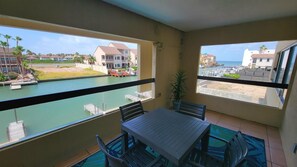 Apartamento em Condomínio Fechado, 1 quarto | Refeições ao ar livre