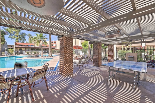 1 Mi To Old Town Scottsdale: Resort Condo W/ Patio - Tempe, AZ