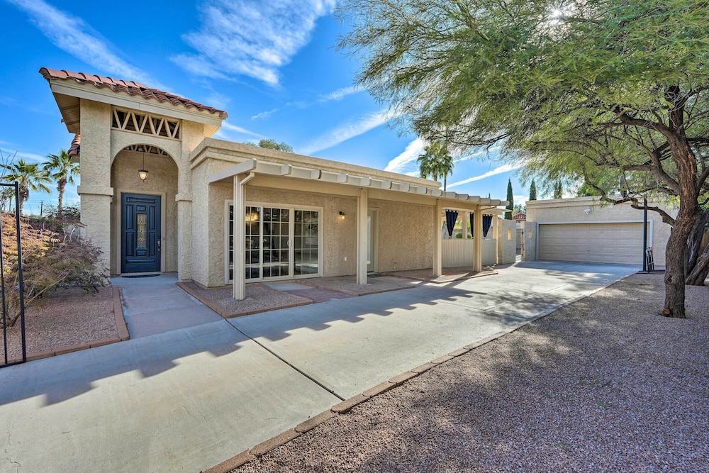 Scottsdale Home W/ Private Heated Pool -