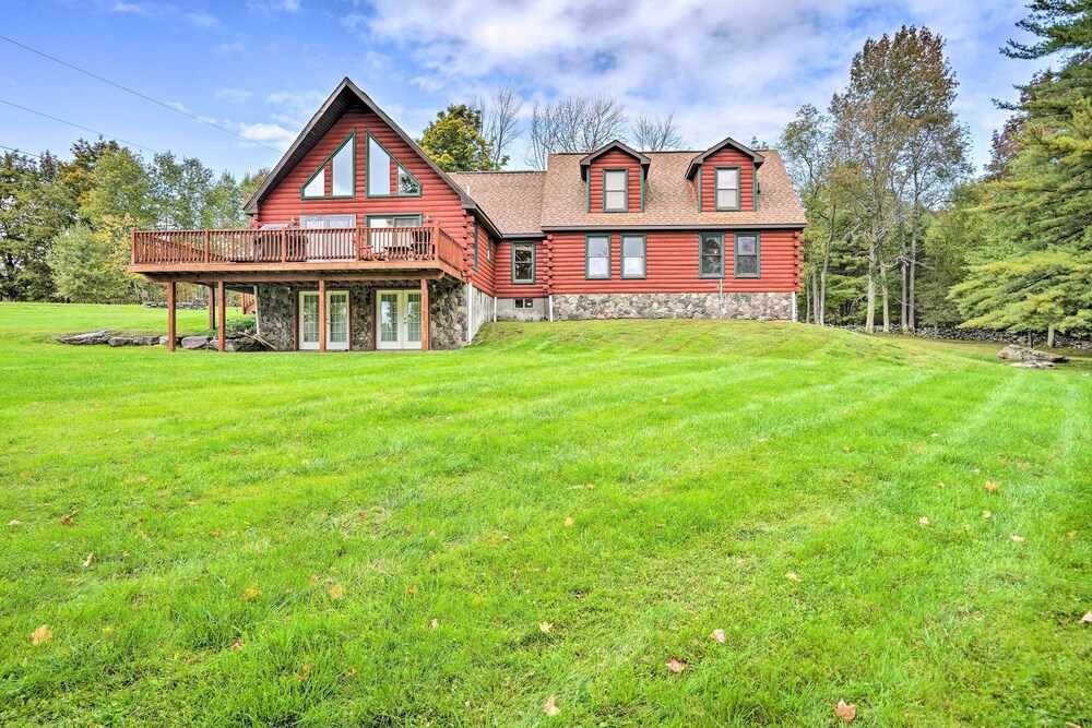 Grand Windham Retreat W/ Fire Pit & Game Room - Windham, NY
