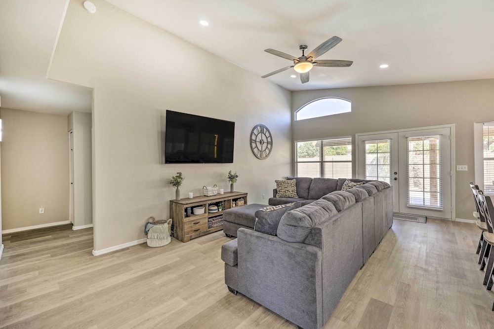 Private Pool & Fenced Yard: Phoenix Home - Tempe, AZ