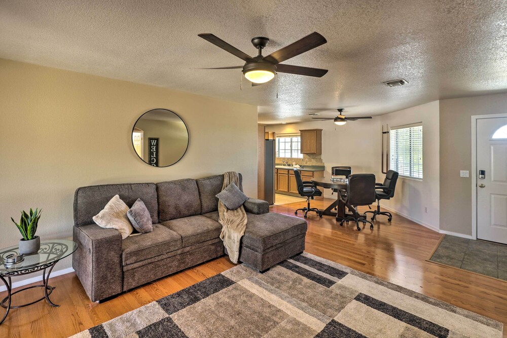 Lake Havasu City Home W/ Patio ~ 3 Mi To Lake - Arizona