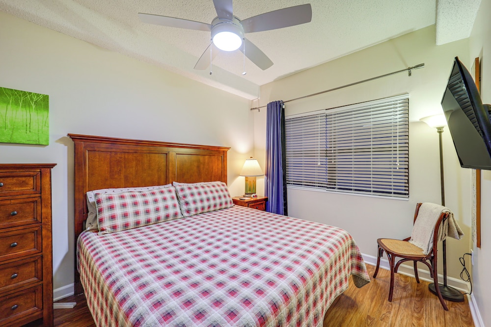 Sugar Top Resort Condo W/ Indoor Pool: 3 Mi To Ski - North Carolina