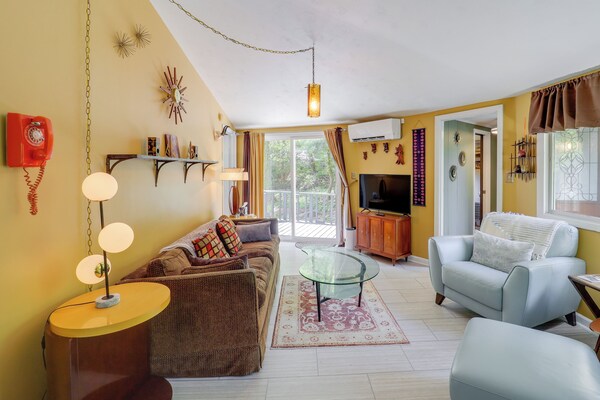 Pet-friendly Getaway W/ Porch In Banner Elk! - North Carolina