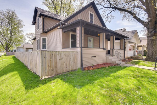 Pet-friendly Davenport Home - Near Casino & Golf - Rock Island, IL