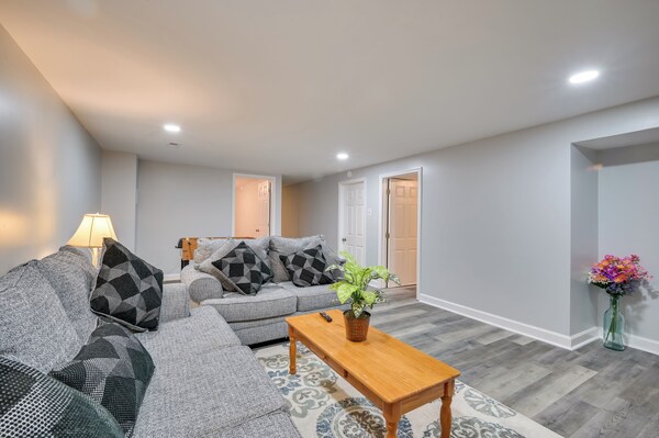 Deck & Grill: Convenient Home In Hummelstown - Hershey, PA