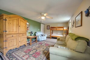 Casa (2 Bedrooms) | Interior