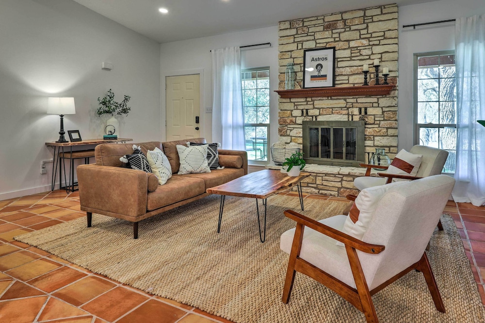 San Marcos Vacation Rental: 4 Miles To Downtown! - Wimberley, TX
