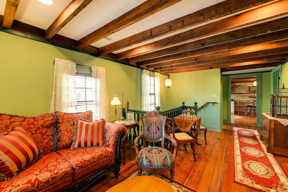 Victorian New Bern Vacation Rental In Downtown! - New Bern, NC