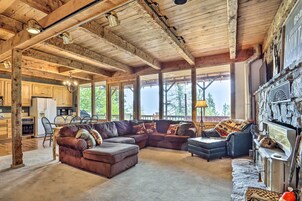 Casa (2 Bedrooms) | Interior