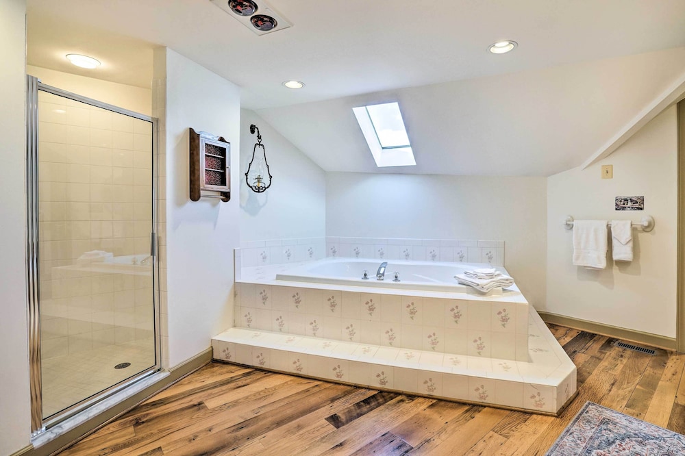 'Chateau Ridge' Peaceful Retreat W/ Fire Pit! - Prettyboy Reservoir, MD