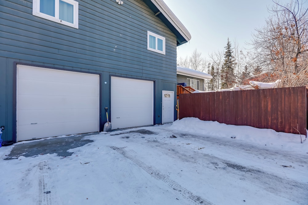 Cozy Apartment In Fairbanks ~ 2 Mi To Downtown! - Fairbanks, AK