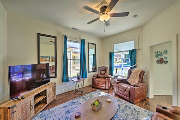 Riverside House W/ Yard ~ 1 Mi To Downtown! - Riverside, CA