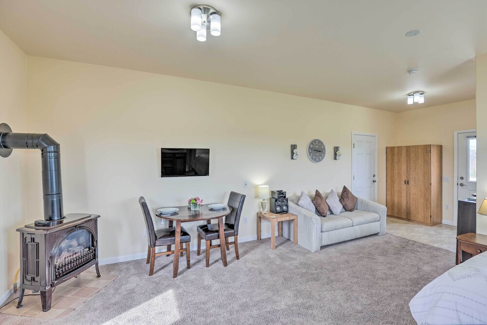 Geneva Studio, 3 Miles To Seneca Lake! - Geneva, NY