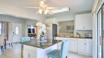 Casa (2 Bedrooms) | Interior