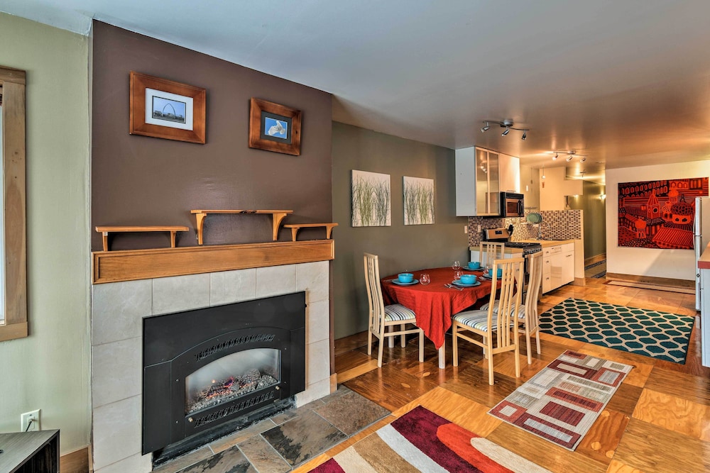 Walk To Town & Coast: Anchorage Condo W/ Fireplace - Alaska