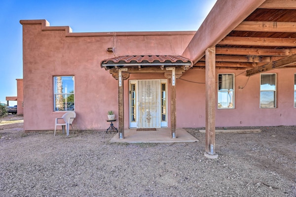 Cozy & Relaxing Eloy Apartment W/ Pool Access - Casa Grande Ruins National Monument