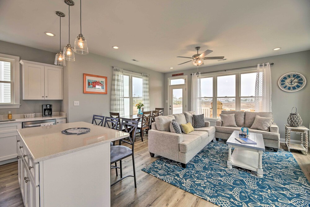 'The Tipsy Flamingo' ~ Incredible Salt Marsh Views - Atlantic Beach, NC