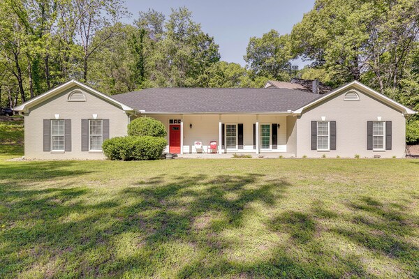 North Bentonville Vacation Rental Near Bike Trails - Bentonville, AR