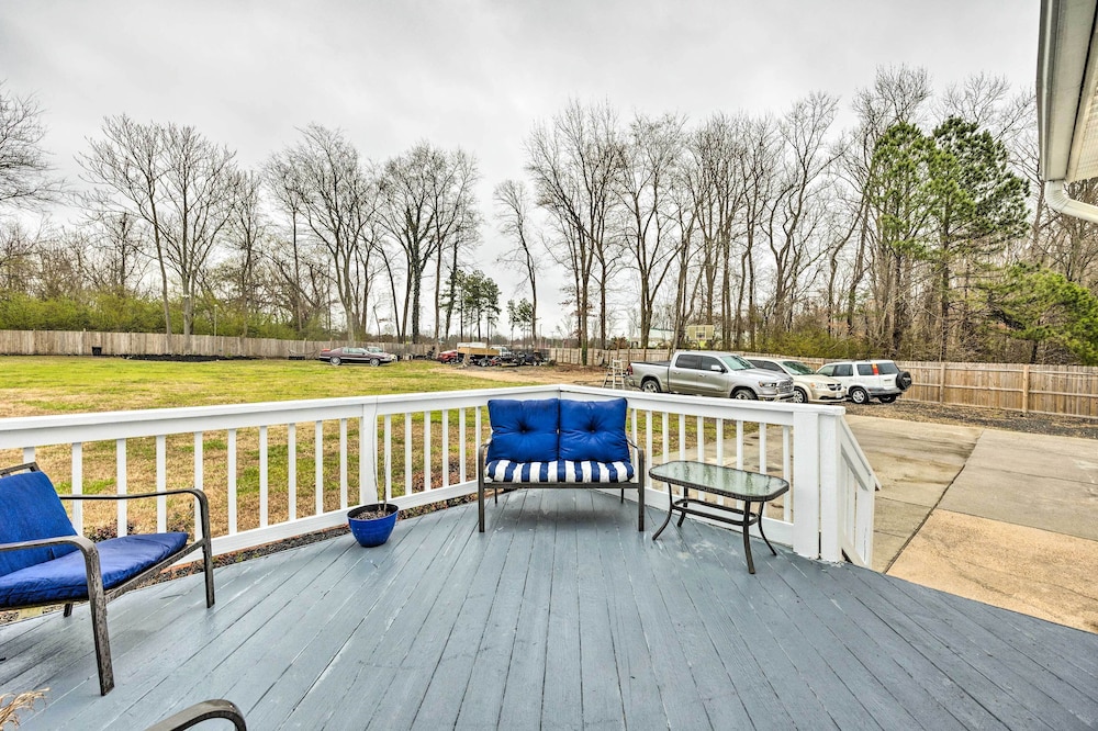 Richmond Home With Pool, 5 Mi To Downtown! - Richmond, VA
