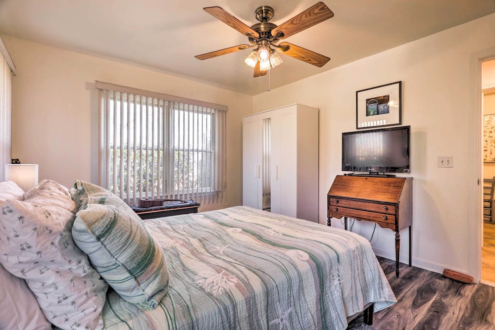 Westerly Vacation Home: Town Beach Access - Westerly, RI