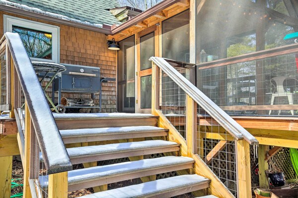 West Cornwall Cabin ~ 4 Mi To Covered Bridge! - Litchfield, CT