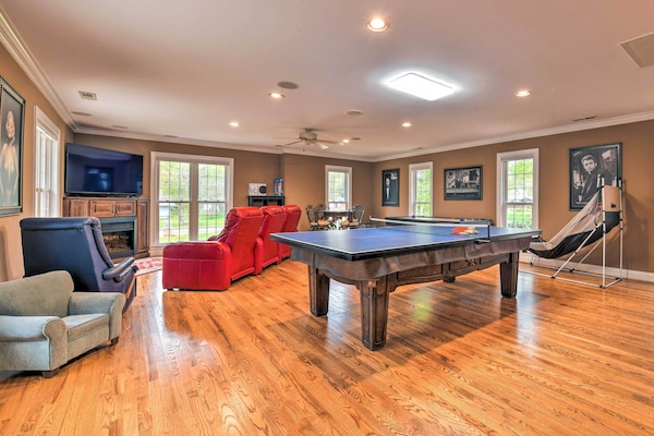 Dock & Fire Pit: Mt Gilead Villa On Lake Tillery - Lake Tillery, NC