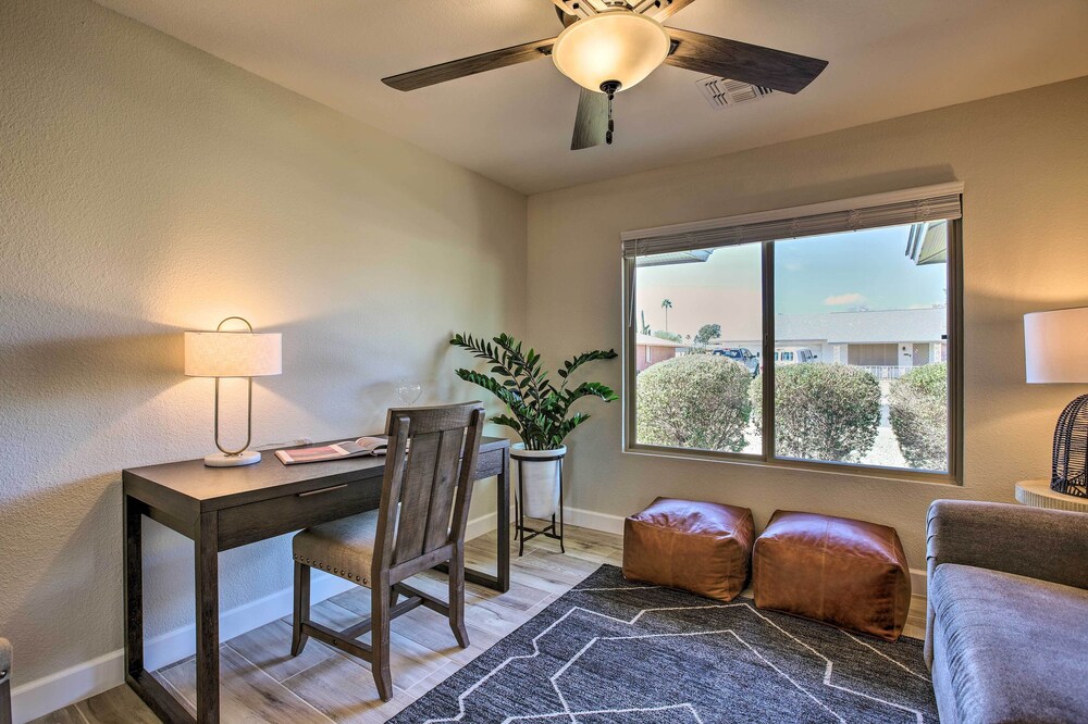 Putting Green, Community Perks: Sun City West Home - Surprise, AZ