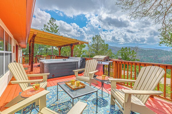 Charming Ruidoso House W/ Deck & Mountain Views! - Ruidoso, NM