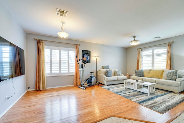 Getaway W/ Hot Tub: Near Peoria Mountain Preserve! - Phoenix, AZ
