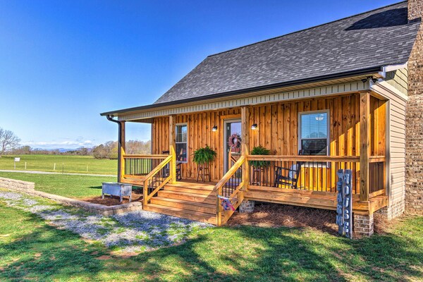 Near Wineries & Hiking: Lawndale Home W/ Fire Pit! - Carousel, Shelby